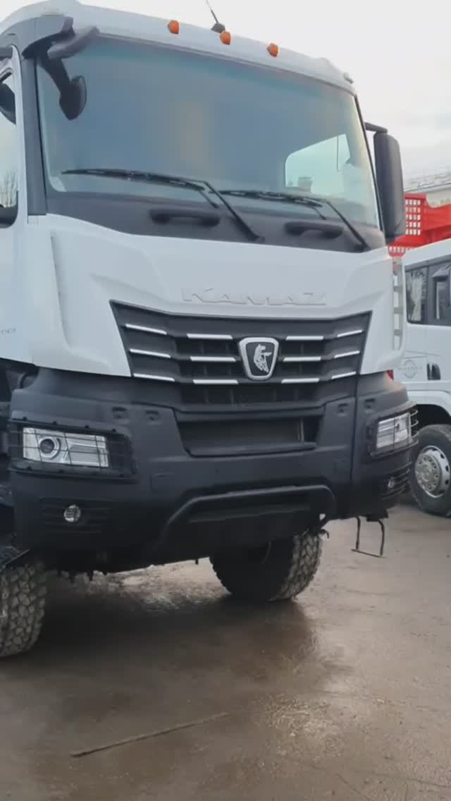 Новый сортиментовоз KAMAZ-65955 (6х6)