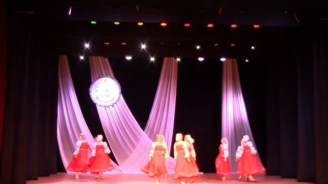 "Утушка луговая", Образцовый хореографический ансамбль "Катюша"