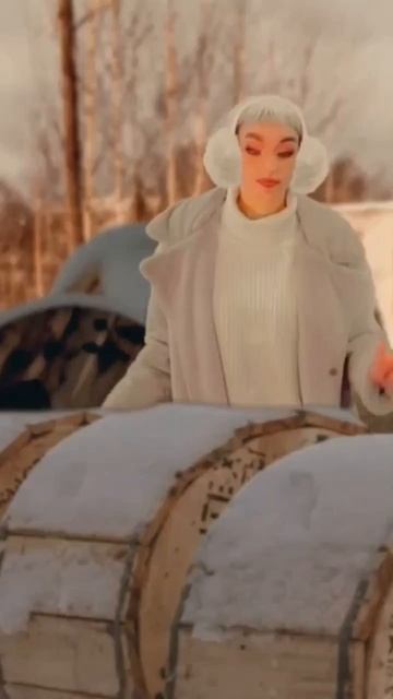 Эвелина Люкс — Кабельная зима