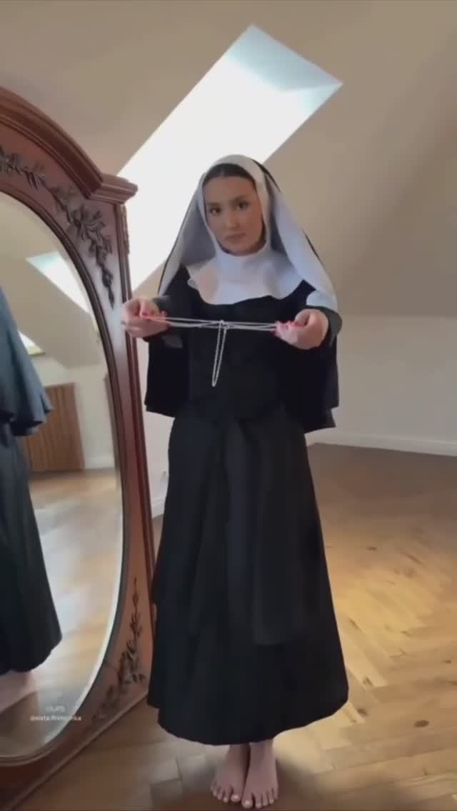 Монашка не разочаровала