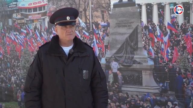 В УМВД России по г.Севастополю торжественно проводили на отдых полковника полиции Сергея Хатунцева