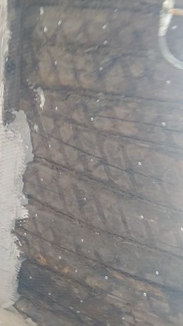 Готово.Четверть бревенчатых стен выровняли с пристрастием.