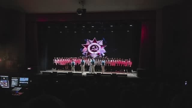 Вокально-эстрадный ансамбль "Кураж", хор студентов "Великолепная страна"