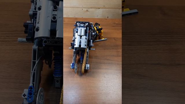 Полное видео сборки LEGO BMW M 1000 RR