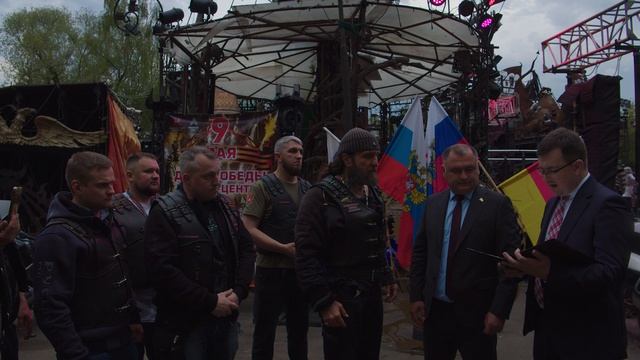Президент Южной Осетии в Байк-Центре Ночные Волки