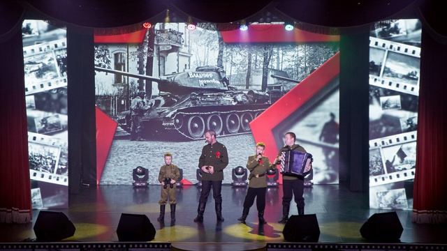 «Казачок» рук. Т.Куделина_«Три танкиста»
