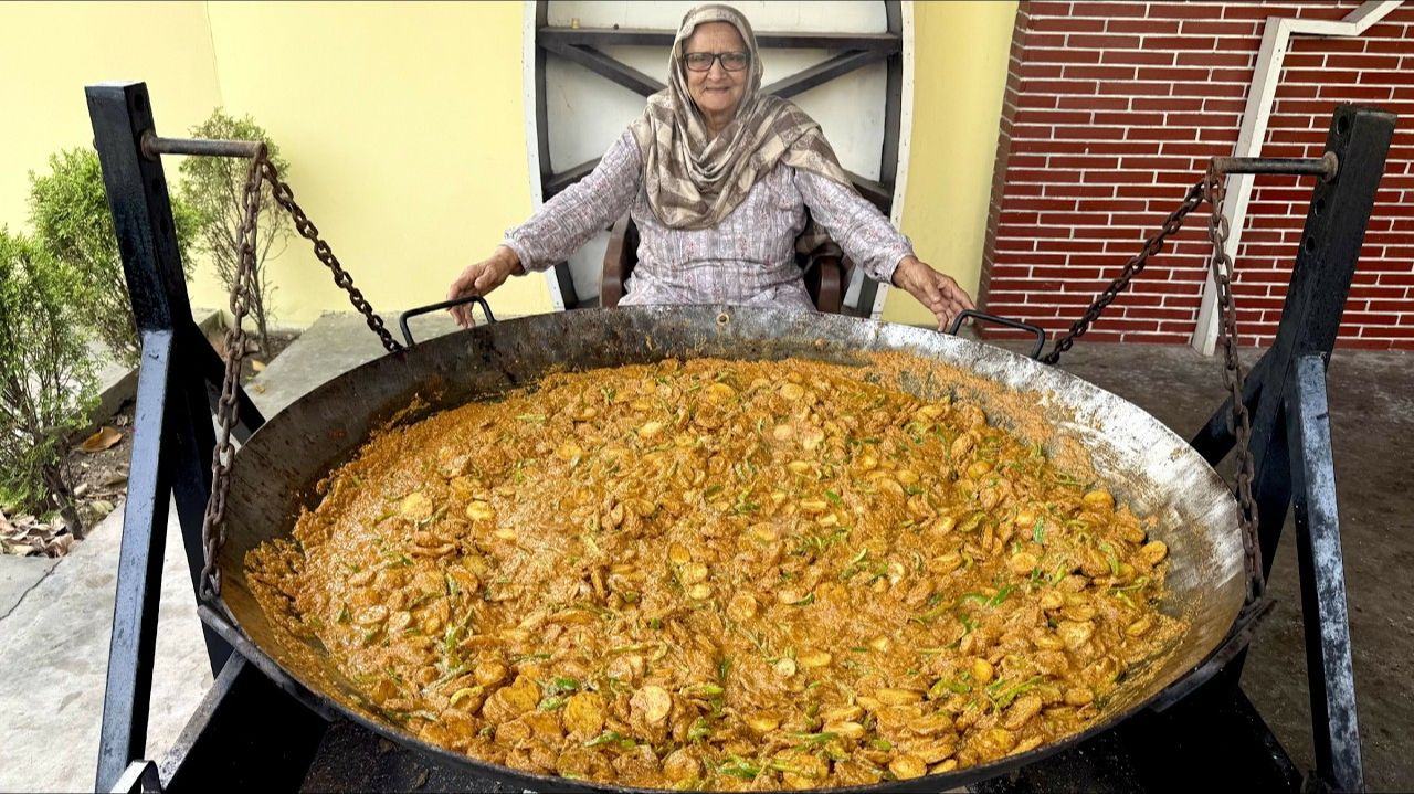 Жареное картофельное масала с острым соусом сабджи, рецепт жаркого из картофеля