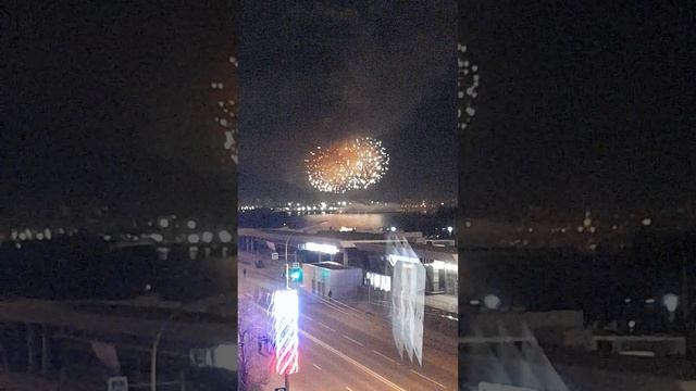20260509_220336 Салют Победы в Красноярске 2026