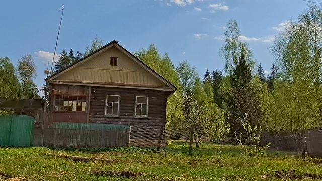 Вид на дом с улицы. п.Мезиновский, ул. Маяковского, д.6 (Гусь-Хрустальный  район, Владимирская обл.)