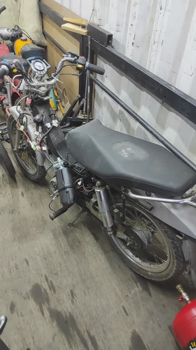 Motosecond Collection. Второй экспонат. Tomos Streetmate 45 2011