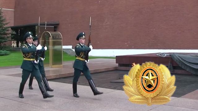 Как менялась униформа ФСБ и ФСО