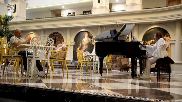 Классика отель ROYAL GARDEN