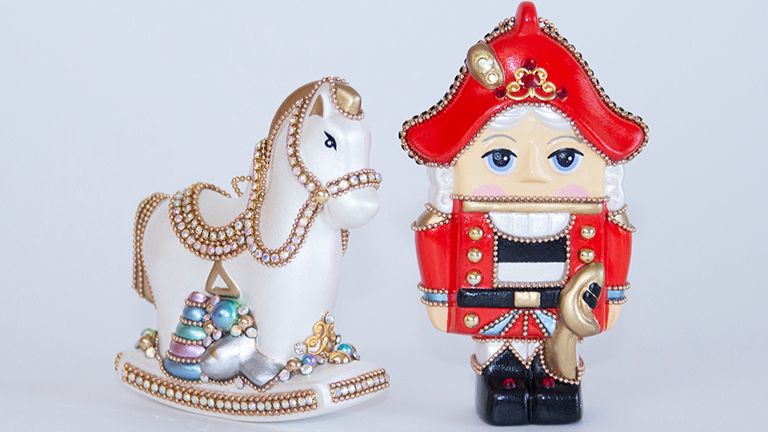 Набор елочных игрушек из фарфора