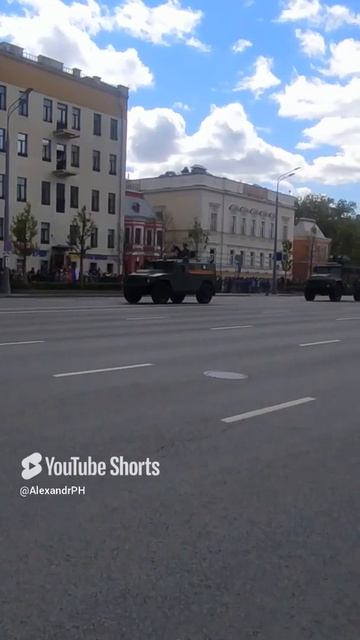 День Победы. Военная техника на Садовом кольце Фрагмент 2