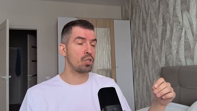 МУЖЧИНЫ должны добиваться ЖЕНЩИН. И постоянно доказывать что они ДОСТОЙНЫ