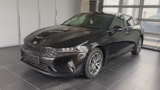 Автомобиль Kia K5 в автосалоне Аврора в Ростове-на-Дону (3310)