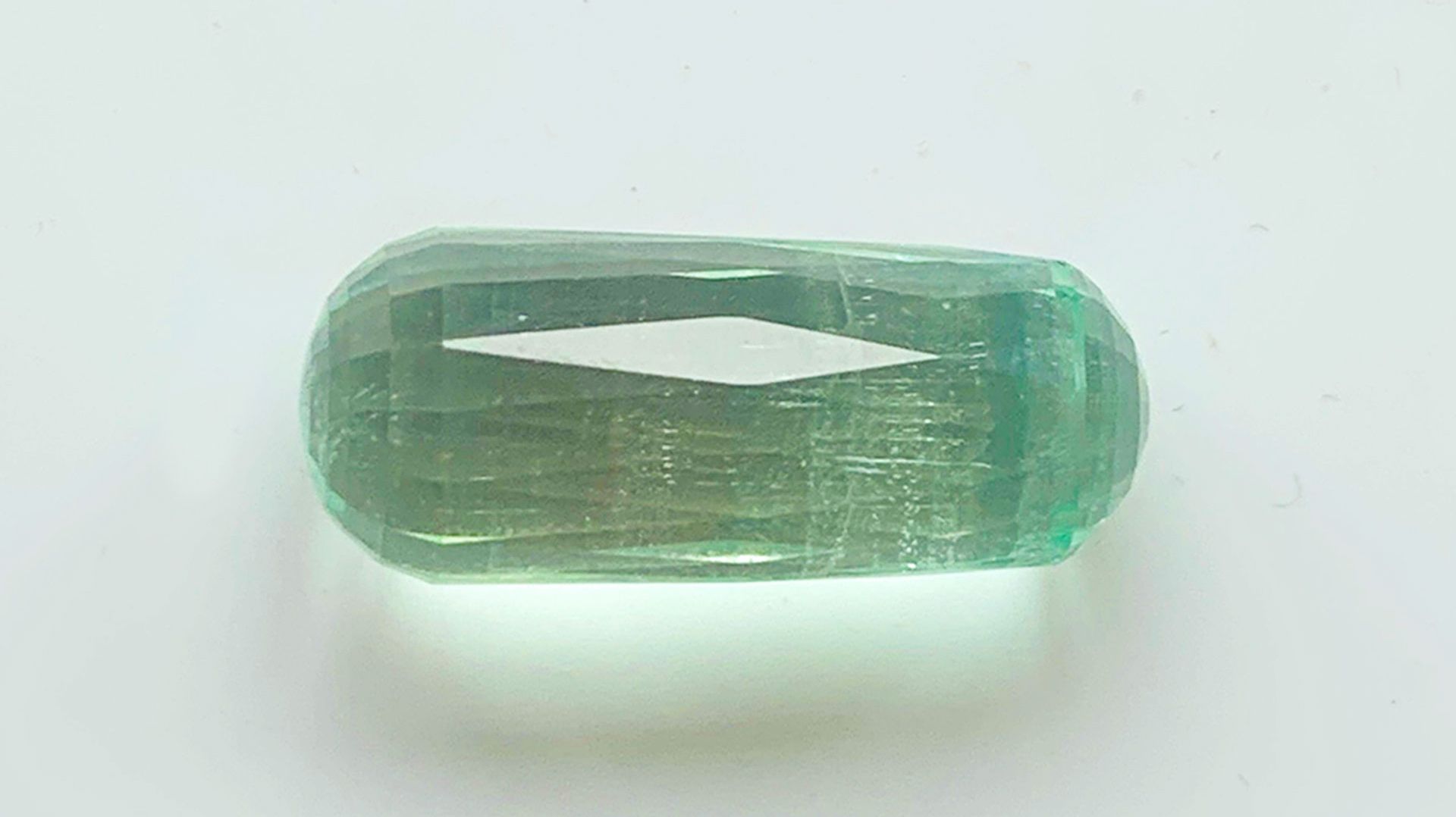 Бриолет из берилла