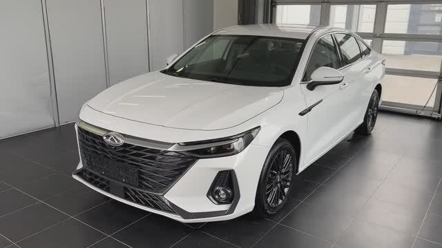Автомобиль Chery Arrizo 8 в автосалоне Аврора в Ростове-на-Дону (1568)