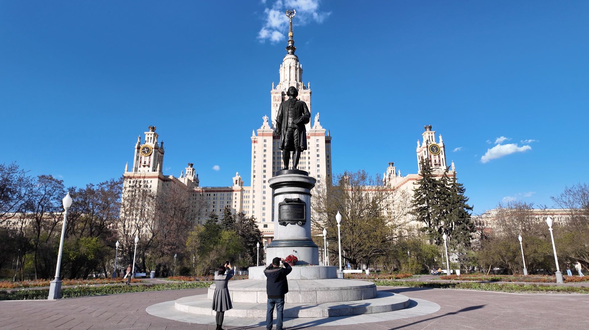 Прогулки по Москве | Воробьёвы горы | МГУ | Воробьёвская, Андреевская и Пушкинская набережные