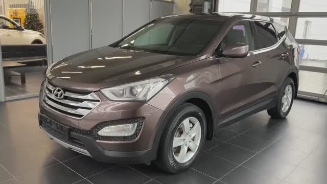 Автомобиль Hyundai SantaFe в автосалоне Аврора в Ростове-на-Дону (9600)