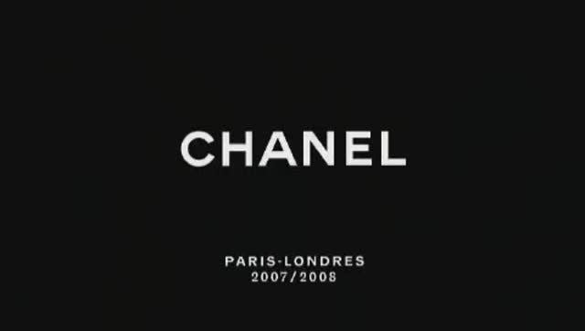 Показ женской коллекции Chanel Métiers d’Art Pre-Fall 2007-2008