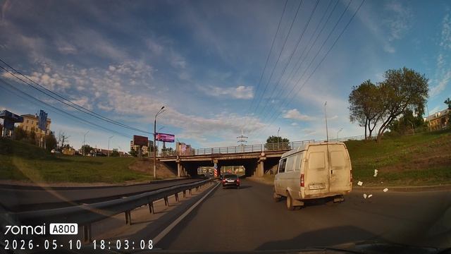 Насколько надо быть тупым, чтобы выкидывать бумаги из окна