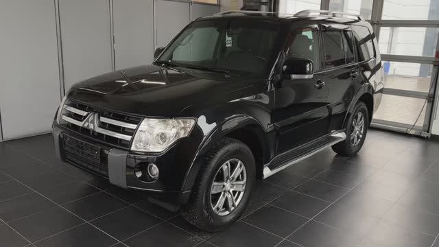 Автомобиль Mitsubishi Pajero в автосалоне Аврора в Ростове-на-Дону (1743)