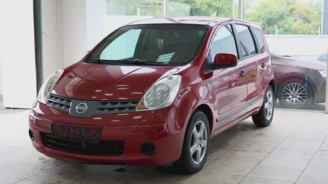Автомобиль Nissan Note в автосалоне Комфорт Авто в Симферополе (4507)