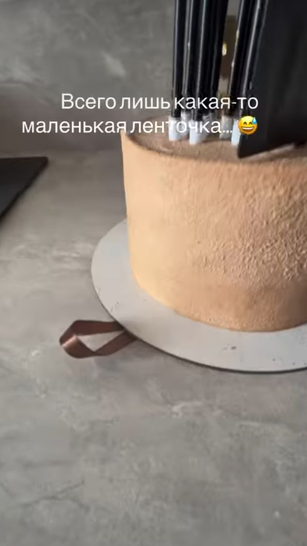 Лайфхак: как легко достать торт из любой коробки