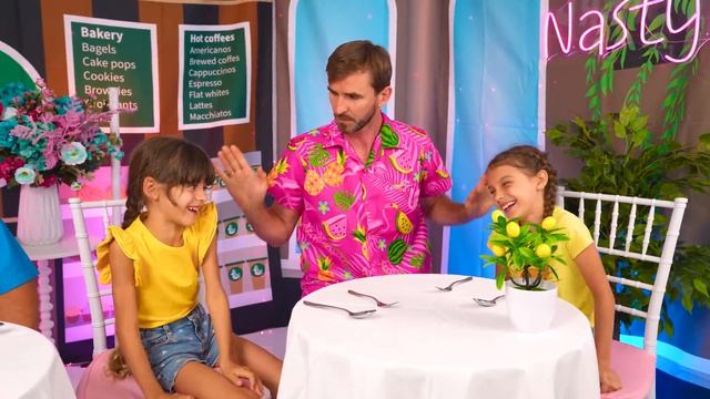 Nastya explains to her little friends how to behave in public places