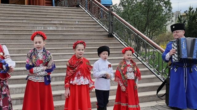Казак во поход идет. В день Победы. 09.05.2026