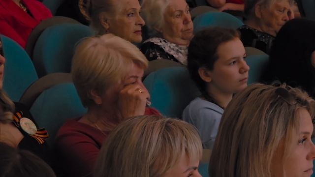 Связь поколений:  в День Победы в Доме культуры прошёл театрализованный концерт