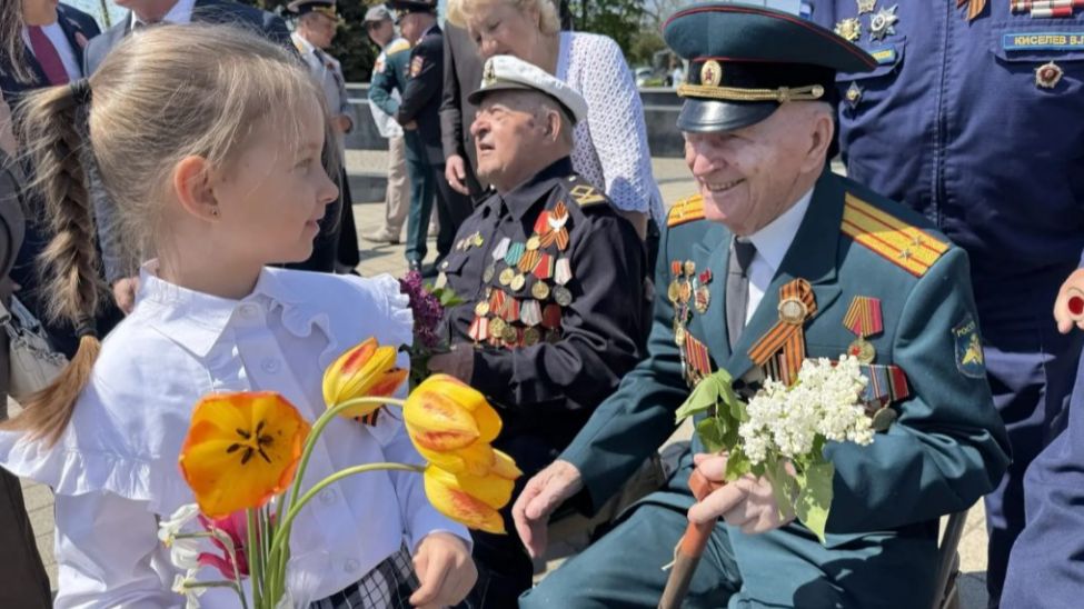 В Ейске ярко и трогательно отметили День Победы