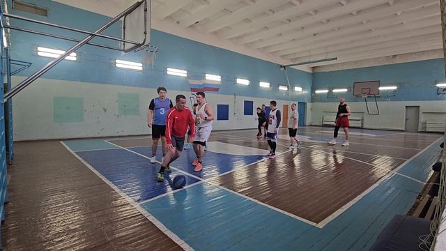 Первомайский баскетбол 2-я четверть