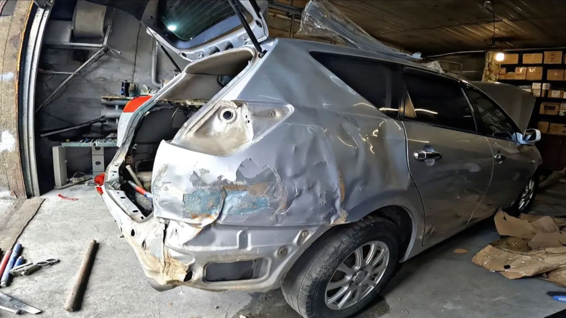 Ремонт Сильного Удара / Toyota Caldina 2003