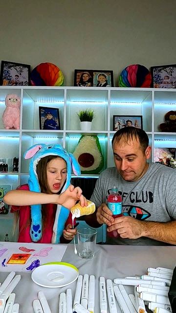 Папа и дочь смешали мороженое с газировкой!!! Funny tiktok