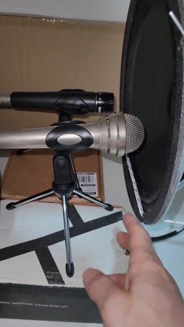 Микрофон akg 320b