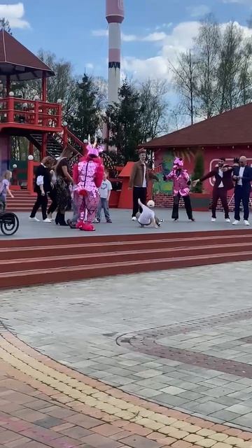 Праздник «22 года Дому-2» — артисты Go Show в кадре