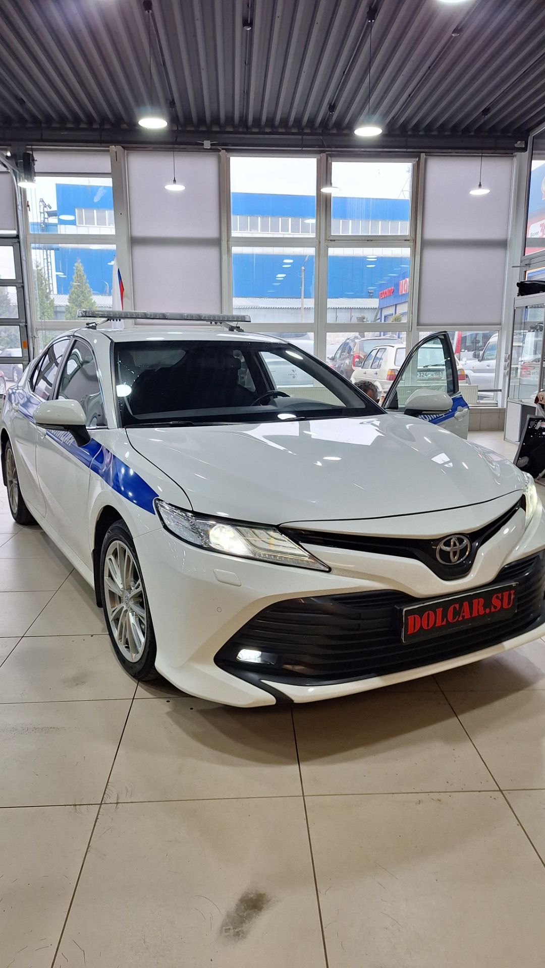Проблесковые маячки против стробоскопов Toyota Camry XV70