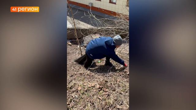 ПРЕДПРИНИМАТЕЛИ ПЕТРОПАВЛОВСКА УСТРОИЛИ СУББОТНИК НА 10 КИЛОМЕТРЕ • БЕЗ КОММЕНТАРИЕВ