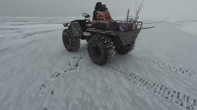 На вездеходе едем в озеро. Тяжелый путь. Февраль 2026