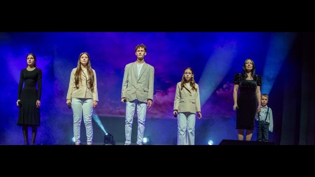 Зарецкая Анна и ансамбль Бряцалы_Памяти дедам-героям