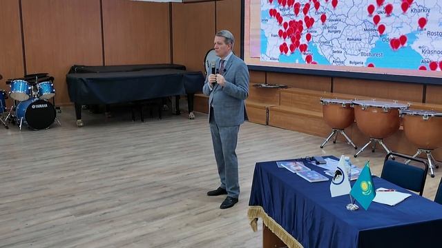 1/6 видеоклип Интересное по теме "Чайковский на карте мира" - фрагменты лекции в Алма-Ате