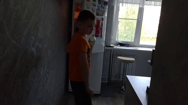 Курица вышла 3 часть я играю 2 ночь