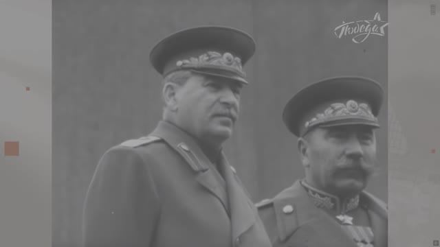 Знамена фашистов кидают к стенам Кремля. Кинохроника 1945 года  ИА Новости России 4K HDR