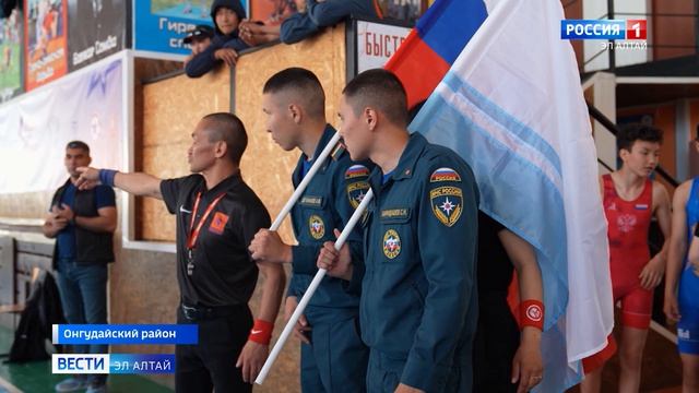 В Онгудае состязались борцы греко‑римцы