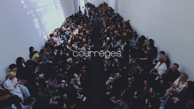 Показ женской коллекции Courrèges осень-зима 2026-2027