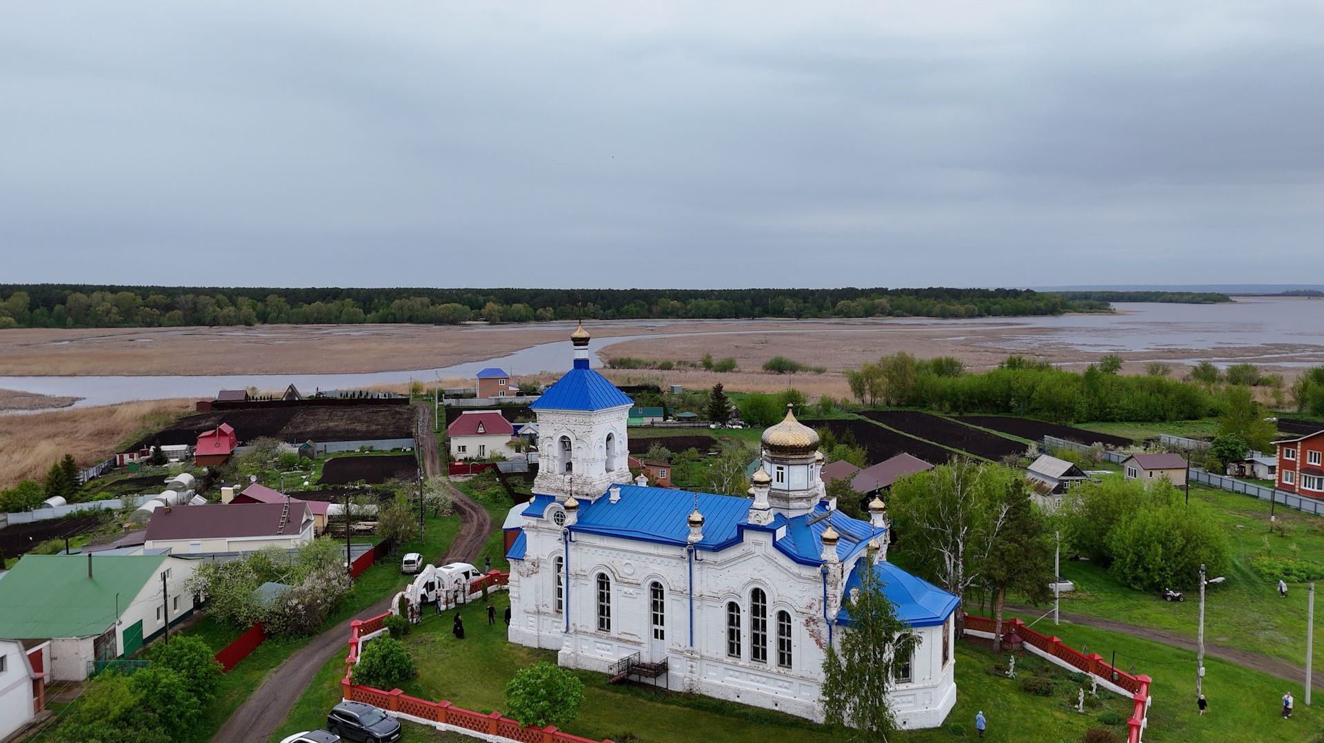 В храме села Ивановка совершено соборное Архиерейское богослужение