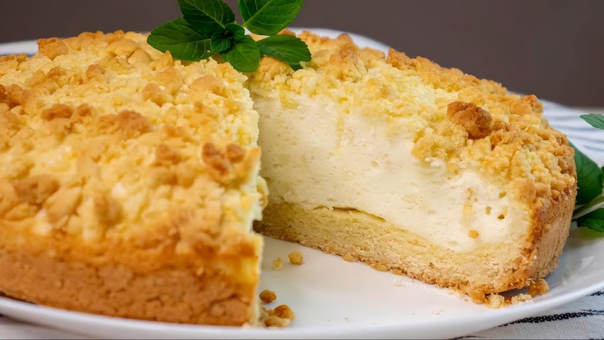 БЮДЖЕТНЫЙ и очень ВКУСНЫЙ пирог с начинкой суфле! Идеальный пирог к чаю #140