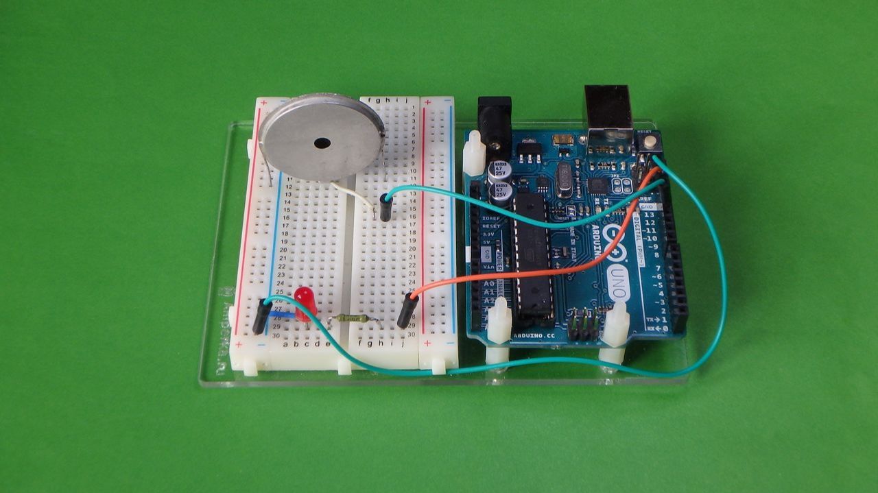 Простой циклический таймер на Arduino.